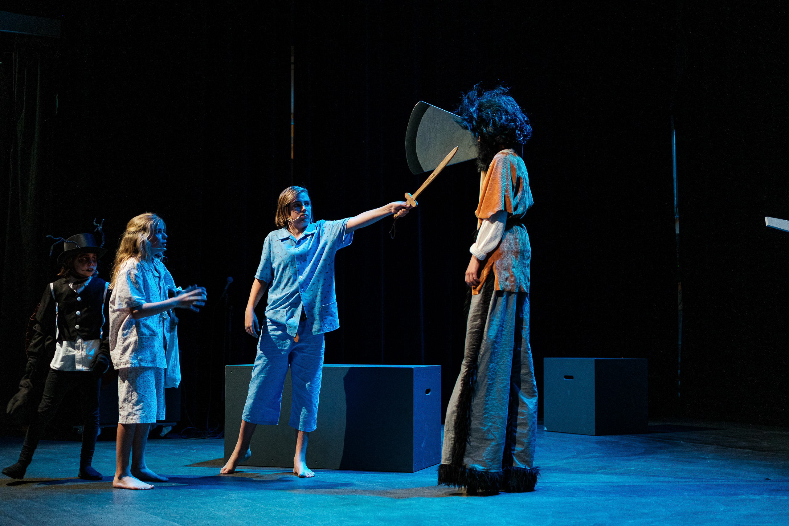 Startseite - Visper Theater